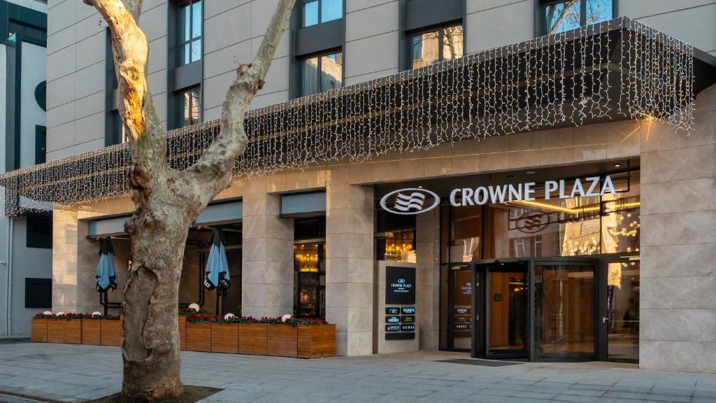 Oferte vacanta & sejur Crowne Plaza Istanbul Ortakoy Bosphorus Istanbul ...