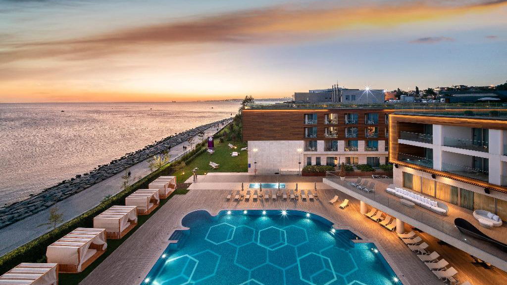 Oferte vacanta & sejur Crowne Plaza Istanbul - Florya Istanbul ...