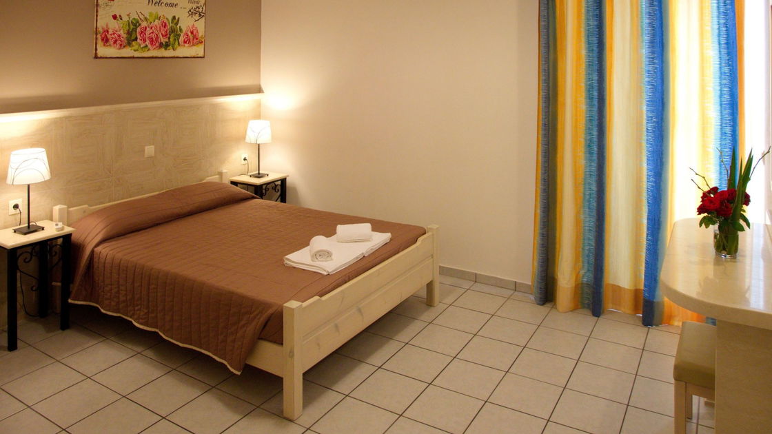 Oferte vacanta & sejur Maria Rousse Hotel Malia, Creta - Heraklion ...