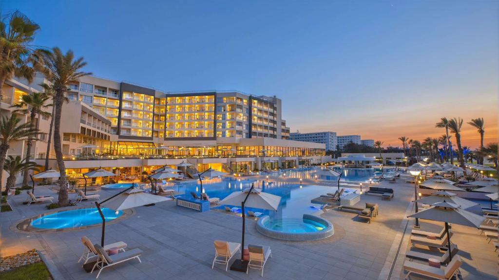 Oferte vacanta & sejur Hilton Skanes Monastir Beach Resort Monastir, Al ...
